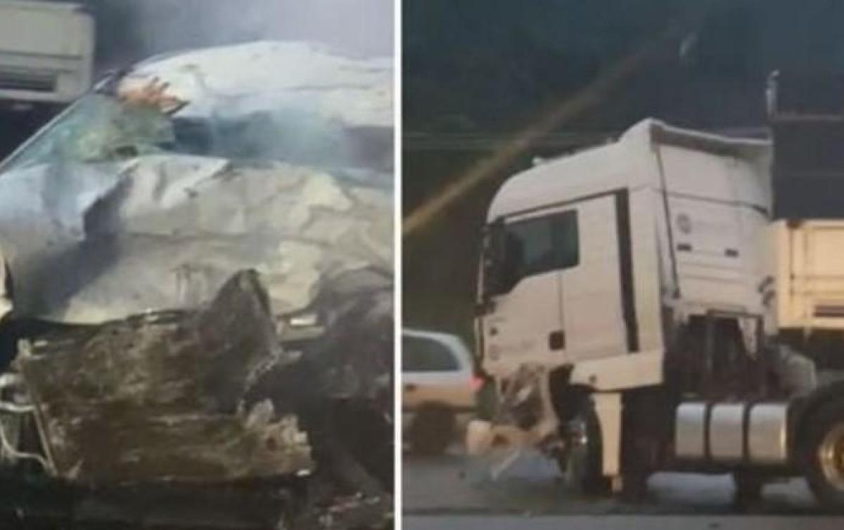 Grave acidente entre carro e uma carreta BR-493 deixa 5 mortos; família era de Cachoeiro, no ES ...